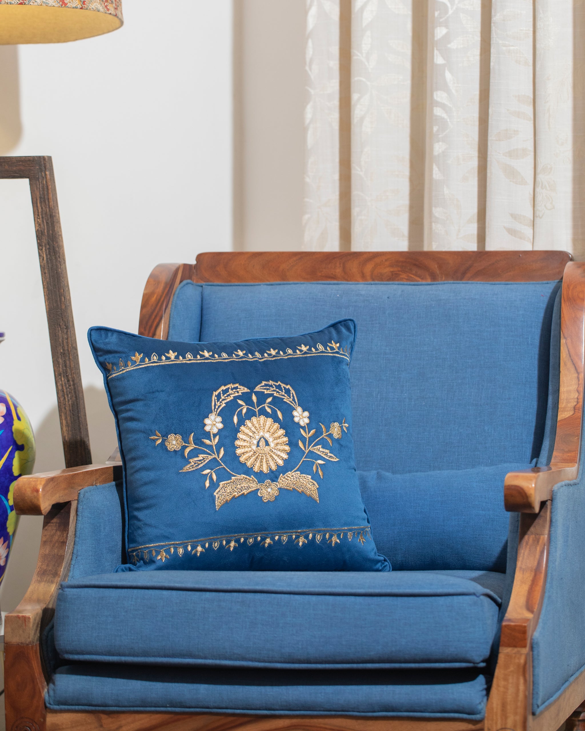 Royal Splendour- Velvet Blue